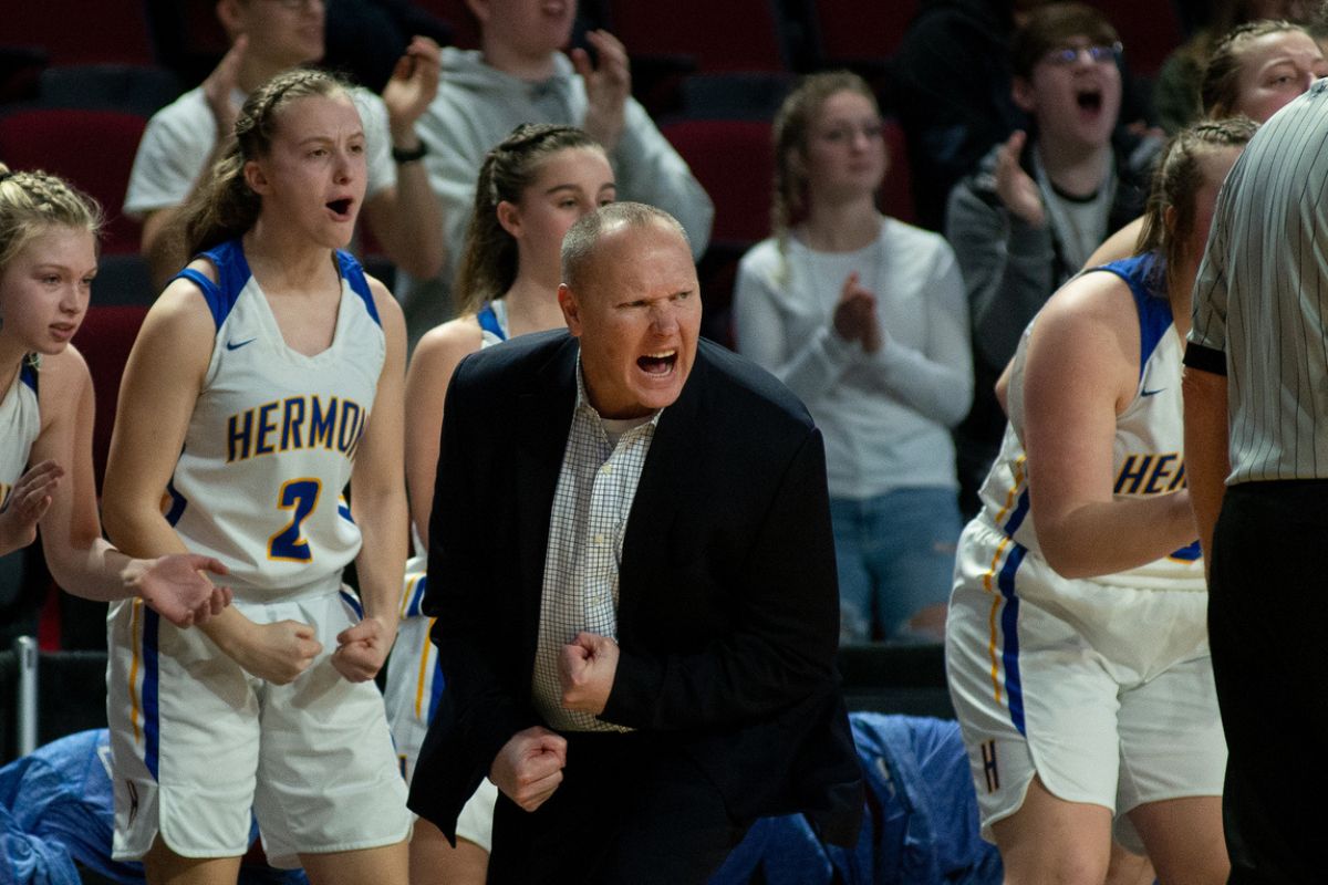 High school basketball coach fired after impersonating 13-year-old in ...