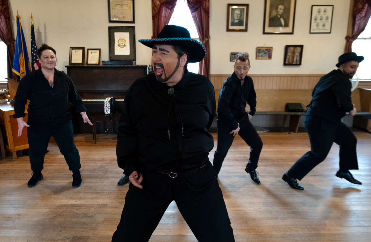 Bangor’s 1st drag king group is holding its inaugural performance