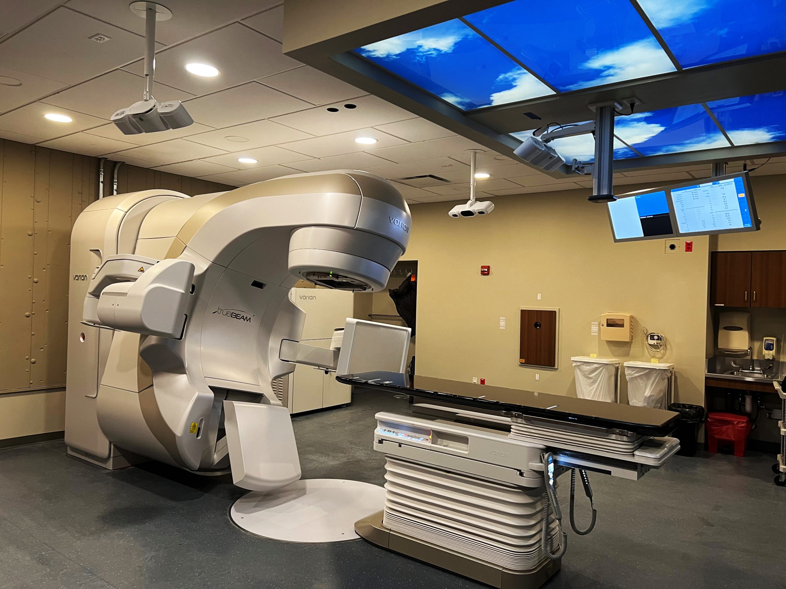 Northern Light Cancer Care welcomes new linear accelerator