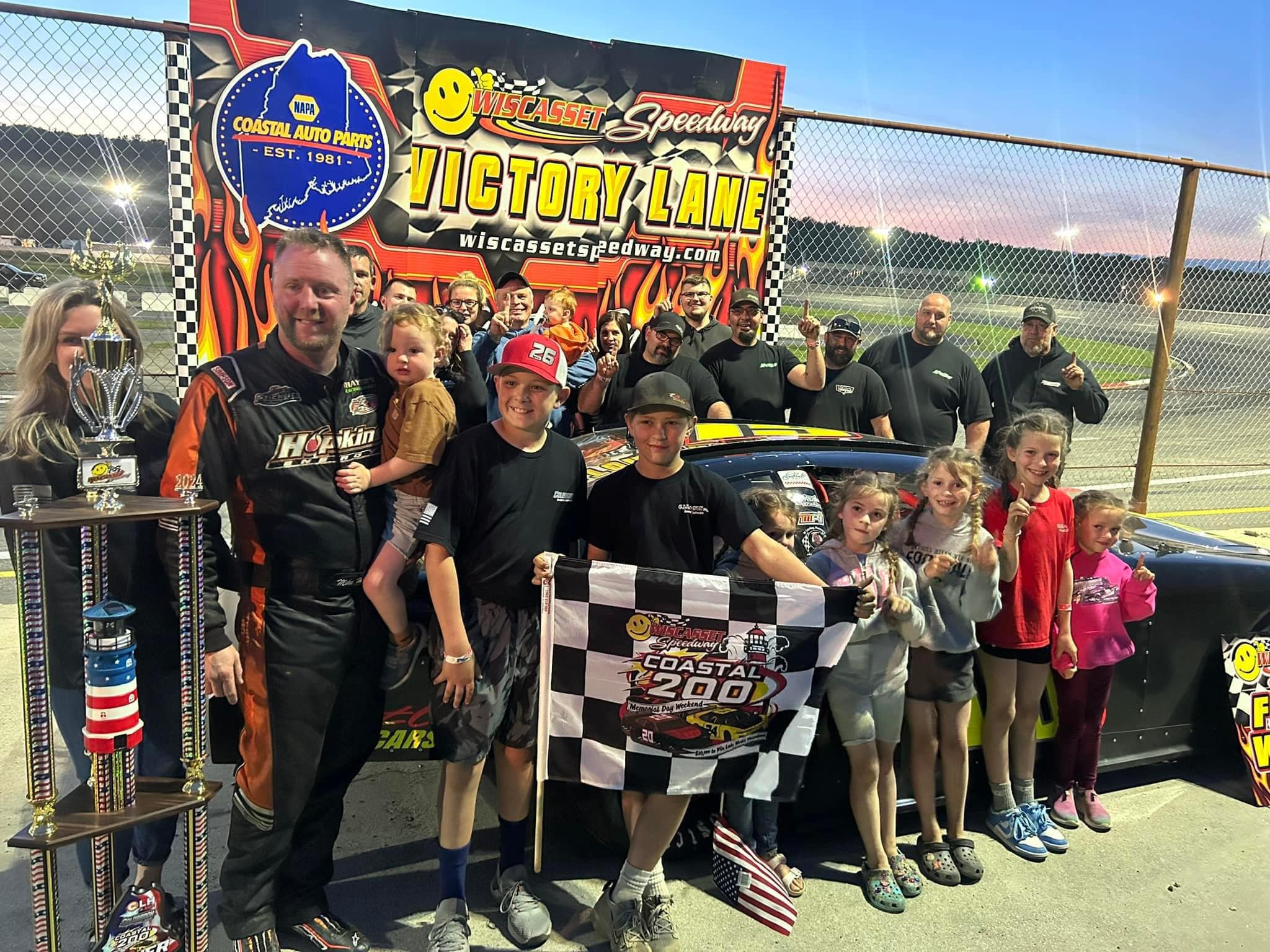 Hermon driver piling up top-5 finishes in regional stock car races