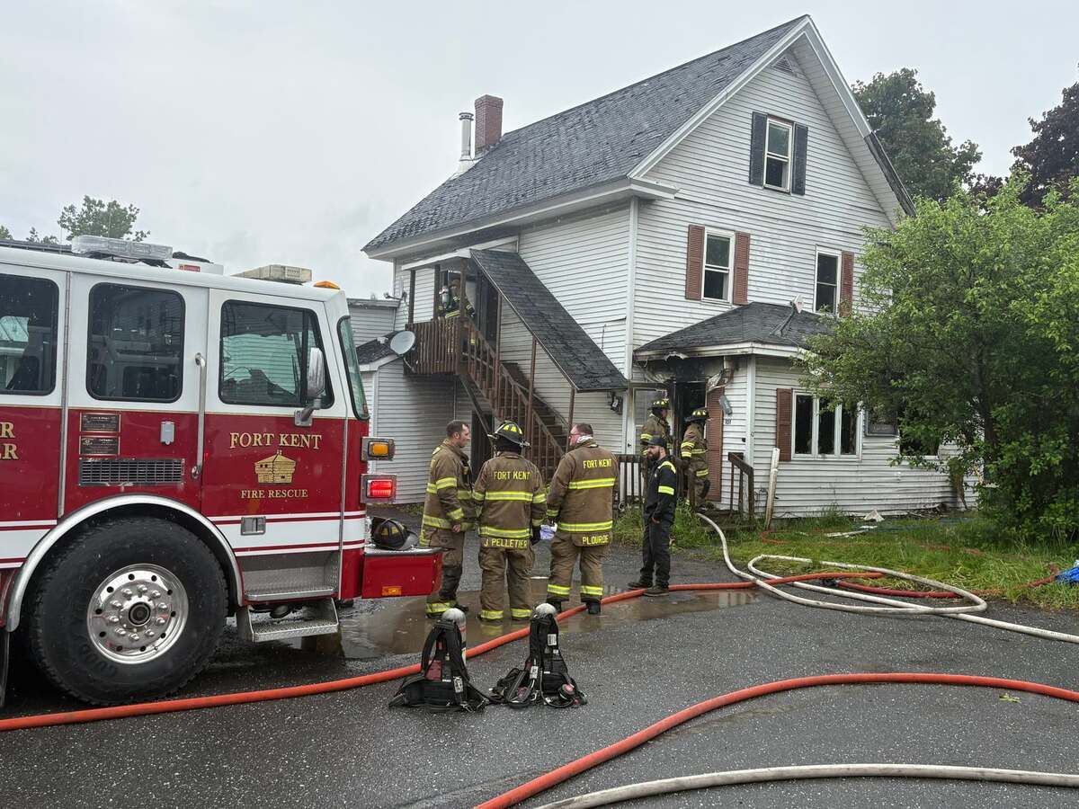 Woman dies in Fort Kent apartment building fire